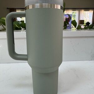 Stanley | Dining | Stanley 4oz Bay Leaf Soft Matte Stanley | Poshmark